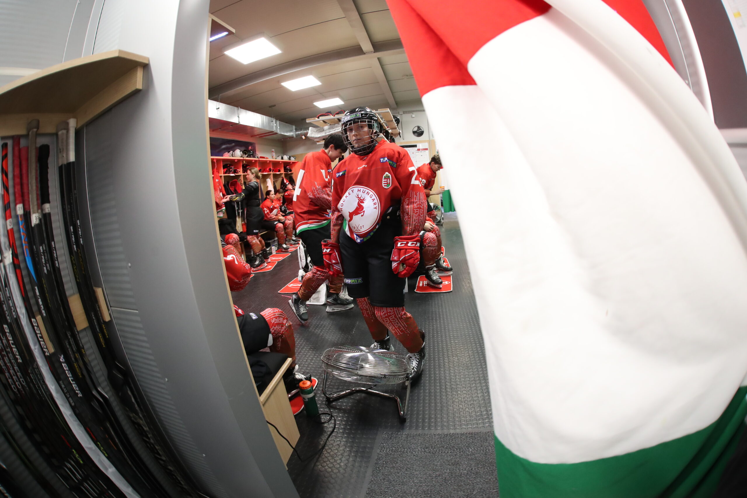 Közvetíti a női válogatott hoki-vb-jét is a Sport TV és az AMC Mikro ...